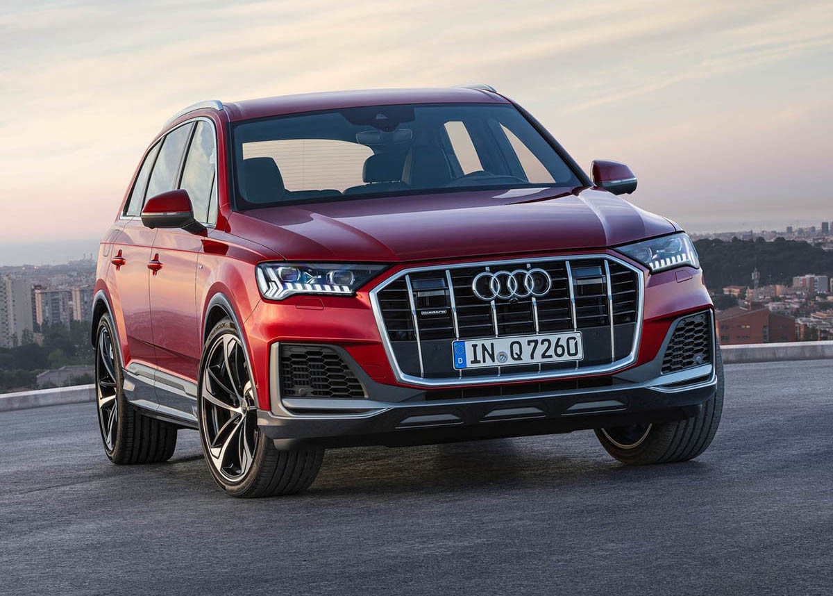 StriveME - اودي Q7 2020