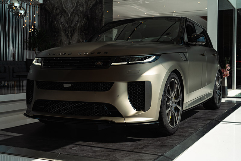 StriveME - صور تجربة قيادة رنج روفر سبورت اس في 2024