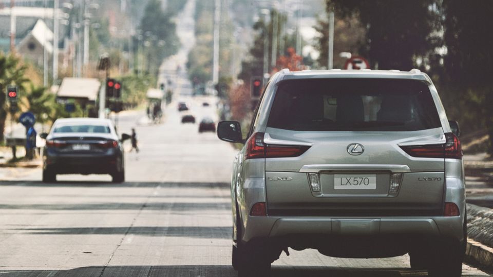 StriveME - سياره لكزس LX الاسعار والمواصفات في السعودية