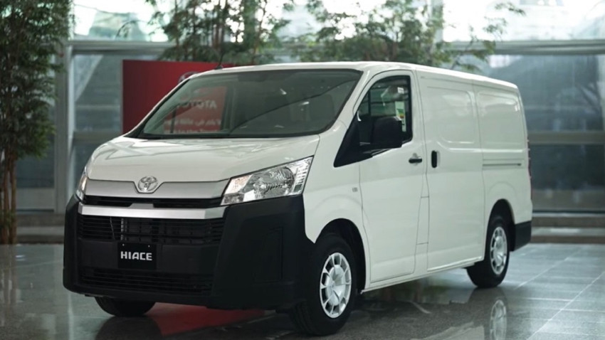 StriveME - تويوتا هايس 2024 المواصفات والاسعار في الامارات