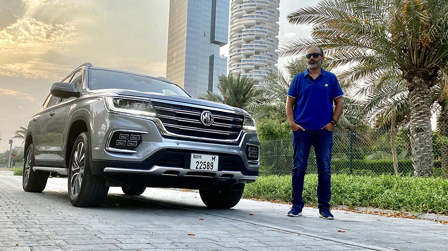 StriveME - أم جي RX8 أس يو في 7 مقاعد بمميزات فخمة وسعر اقتصادي سيصدمك