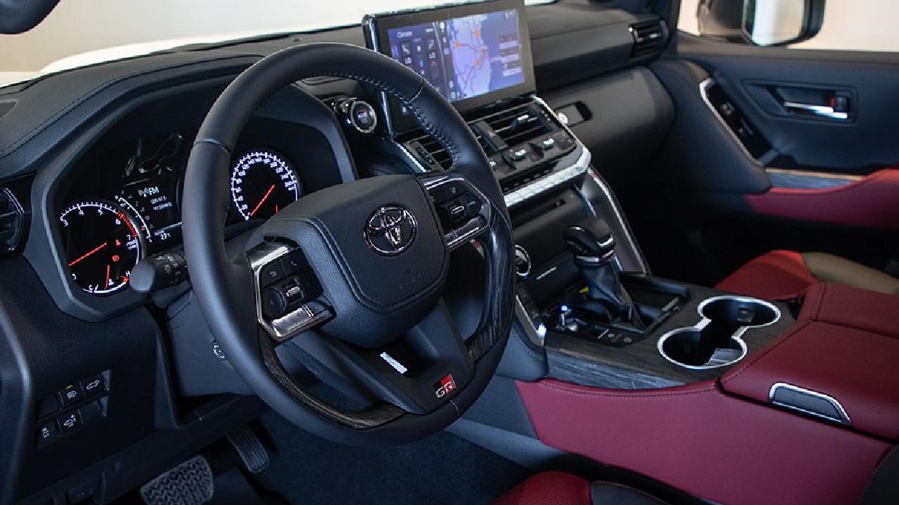 StriveME - صور مقصورة استيشن 2022