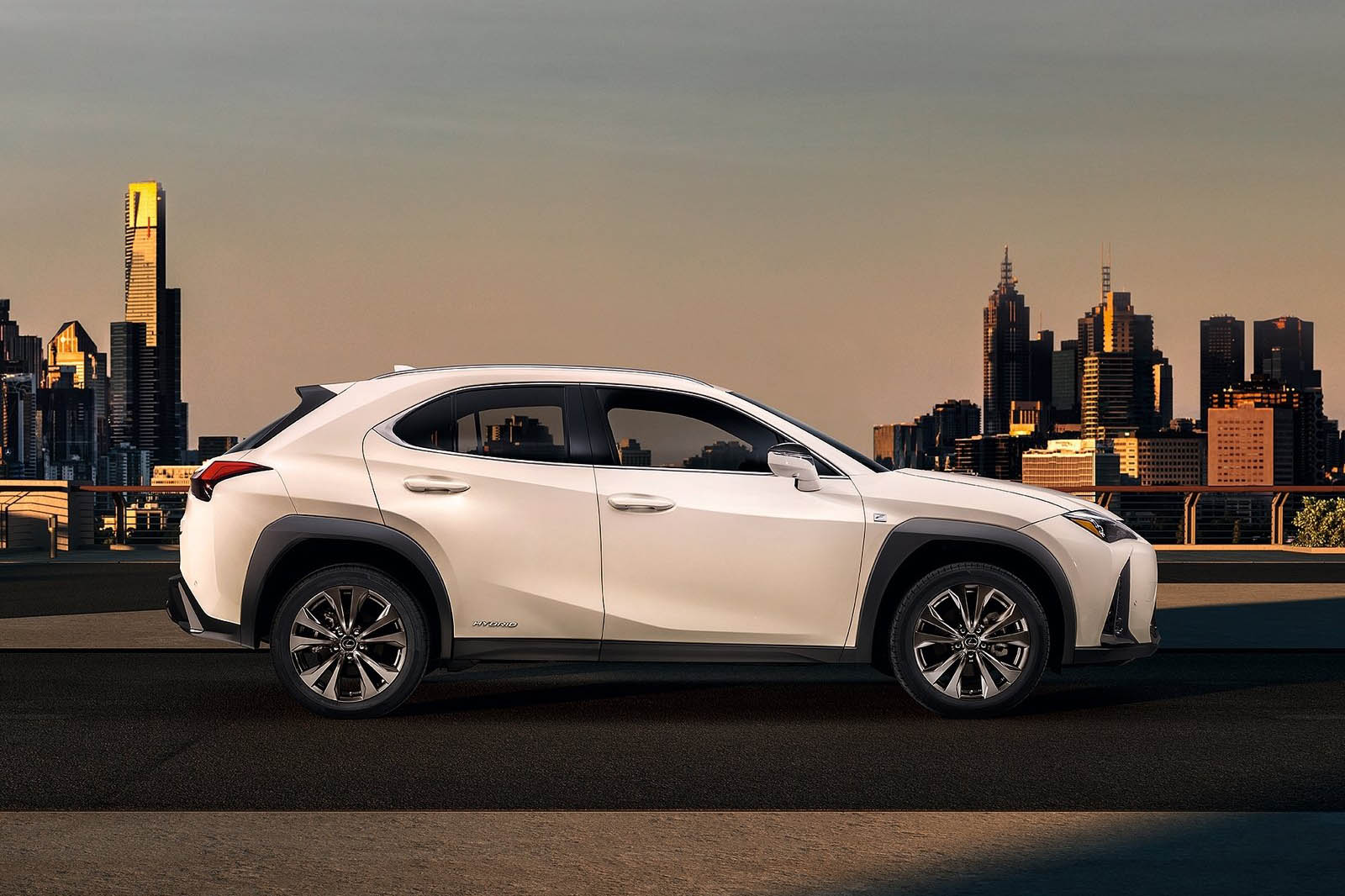 StriveME - لكزس UX 2019